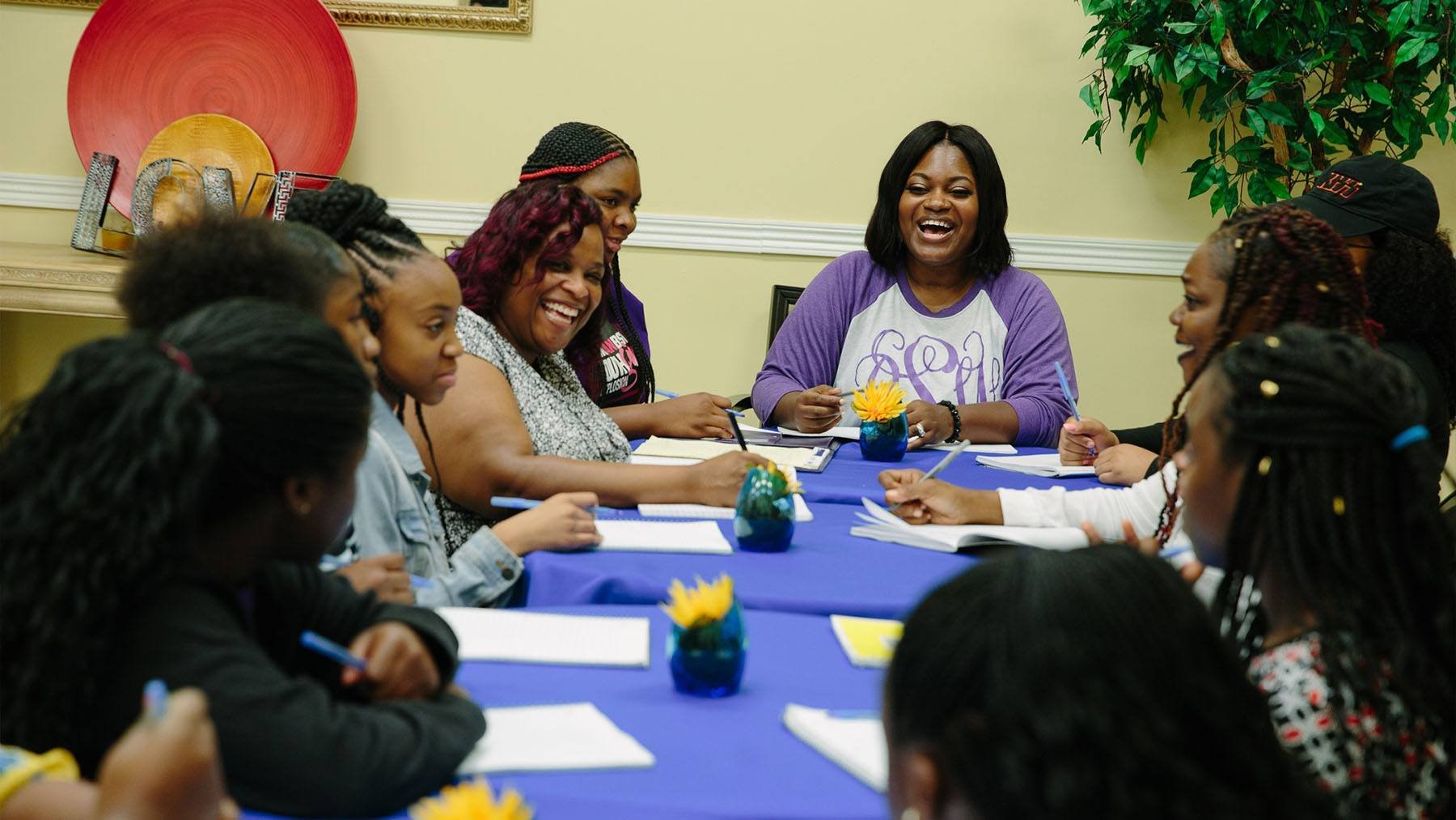 Crystal Chatman - L'Oréal Paris